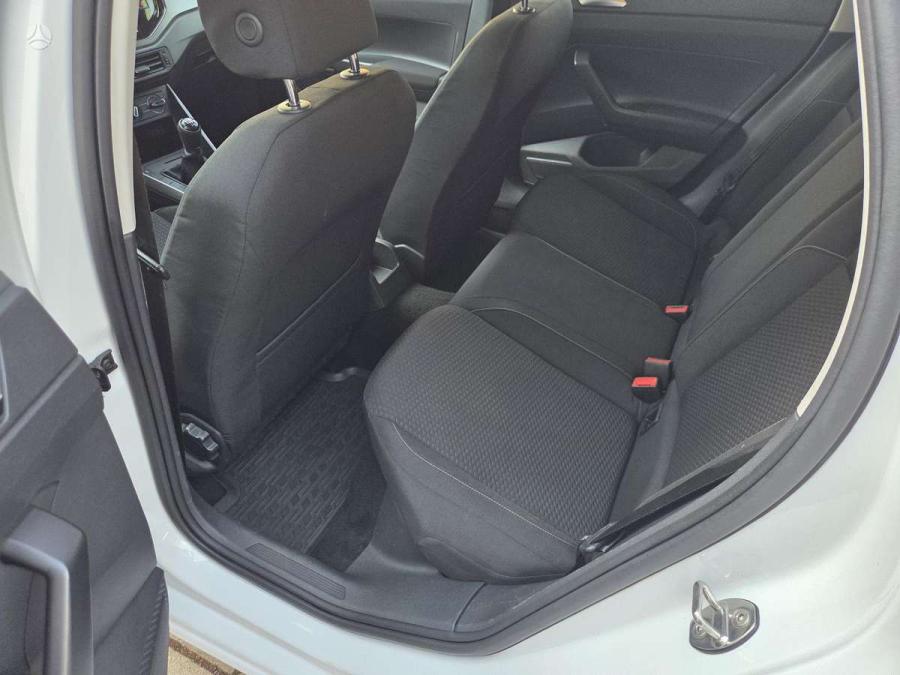 Balts Volkswagen Polo 2018 Klaipėda, ar dzinēja tilpumu 1.00 L un nobraukumu 280 tūkst. km par 5580 €, foto 6 vietnē AUTOMOTO.COM.LV