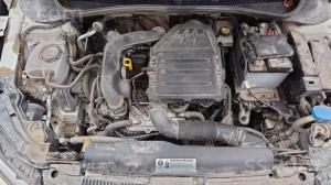 Balts Volkswagen Polo 2018 Rīga, ar dzinēja tilpumu 1.00 L un nobraukumu 118 tūkst. km par 5500 €, foto 5 vietnē AUTOMOTO.COM.LV