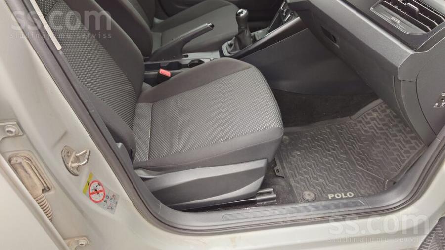 Balts Volkswagen Polo 2018 Rīga, ar dzinēja tilpumu 1.00 L un nobraukumu 118 tūkst. km par 5500 €, foto 10 vietnē AUTOMOTO.COM.LV