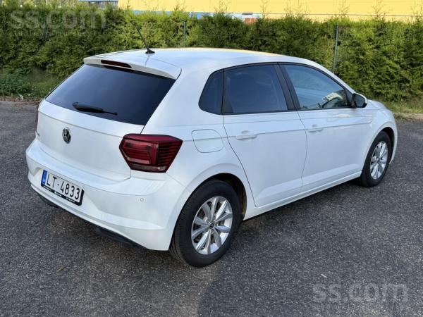 White Volkswagen Polo 2018 in Riga, with an engine capacity of 1.60 L and mileage of 289 thousand km for 5300 €, photo 6 on AUTOMOTO.COM.LV
