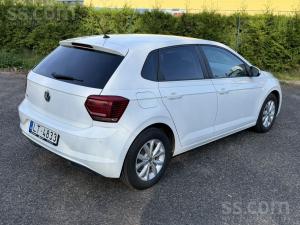 White Volkswagen Polo 2018 in Riga, with an engine capacity of 1.60 L and mileage of 289 thousand km for 5300 €, photo 6 on AUTOMOTO.COM.LV