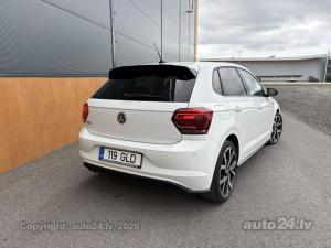 Balts Volkswagen Polo 2019 Tallina, ar dzinēja tilpumu 2.00 L un nobraukumu 149 tūkst. km par 14800 €, foto 4 vietnē AUTOMOTO.COM.LV