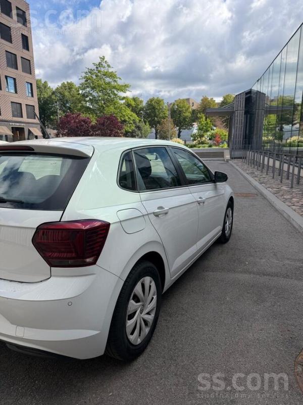 Balts Volkswagen Polo 2019 Rīga, ar dzinēja tilpumu 1.60 L un nobraukumu 89 tūkst. km par 10300 €, foto 4 vietnē AUTOMOTO.COM.LV
