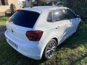 Balts Volkswagen Polo 2020 Tauragė, ar dzinēja tilpumu 1.00 L un nobraukumu 45 tūkst. km par 5500 €, foto 3 vietnē AUTOMOTO.COM.LV