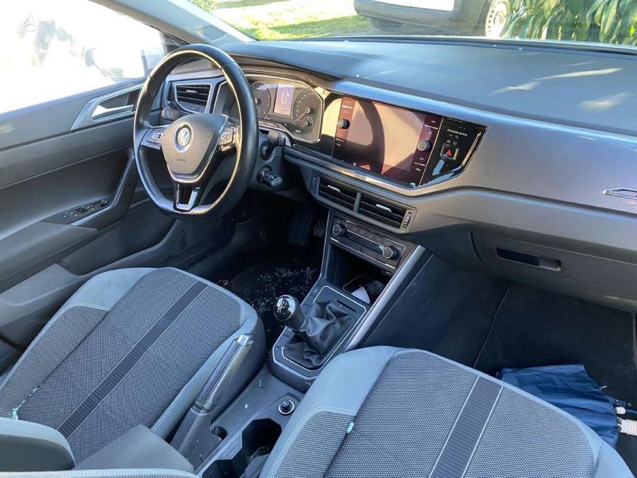 Balts Volkswagen Polo 2020 Tauragė, ar dzinēja tilpumu 1.00 L un nobraukumu 45 tūkst. km par 5500 €, foto 12 vietnē AUTOMOTO.COM.LV