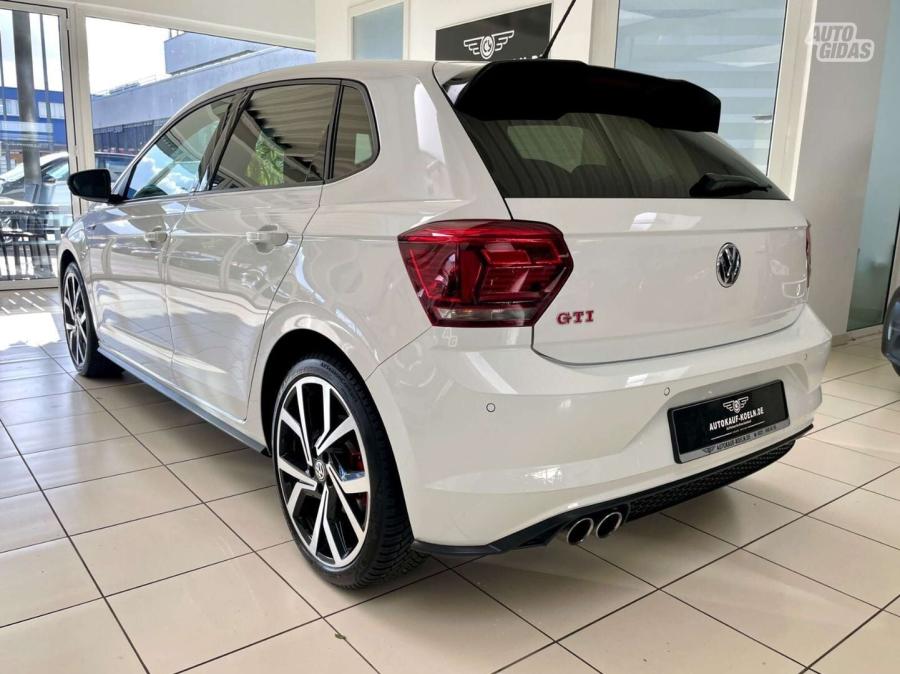 White Volkswagen Polo 2020 in Kaunas, with an engine capacity of 2.00 L and mileage of 47 thousand km for 23832 €, photo 7 on AUTOMOTO.COM.LV