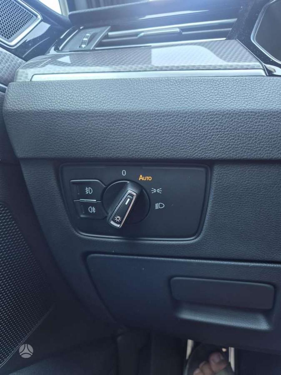 White Volkswagen Polo 2020 in Kaunas, with an engine capacity of 1.00 L and mileage of 230 thousand km for 9990 €, photo 13 on AUTOMOTO.COM.LV