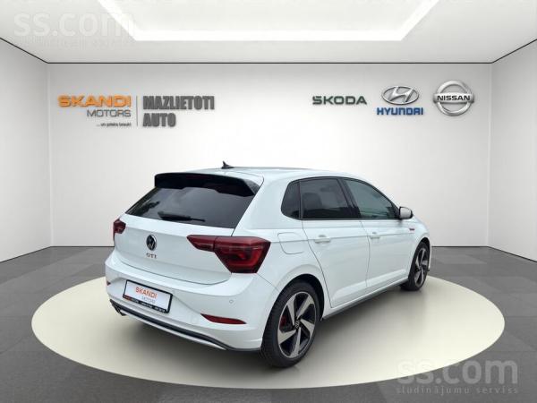 Белый Фольксваген Поло 2023 в Рига, объемом двигателя 2.00 л и пробегом 73 тыс. км за 21990 €, фото 6 на AUTOMOTO.COM.LV