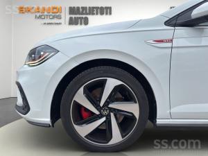Белый Фольксваген Поло 2023 в Рига, объемом двигателя 2.00 л и пробегом 73 тыс. км за 21990 €, фото 18 на AUTOMOTO.COM.LV