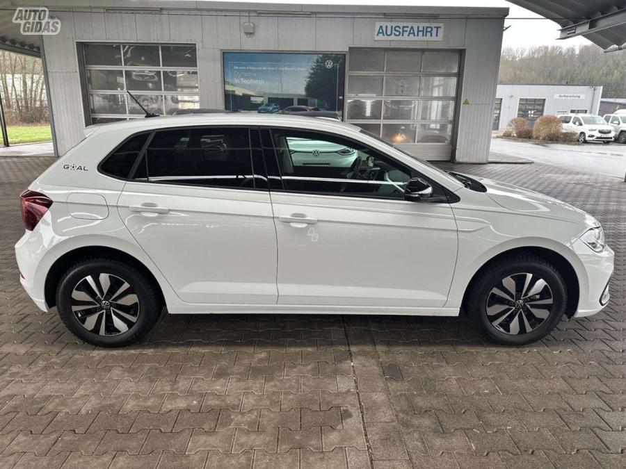Balts Volkswagen Polo 2025 Kauņa, ar dzinēja tilpumu 1.00 L un nobraukumu 10 tūkst. km par 25777 €, foto 3 vietnē AUTOMOTO.COM.LV