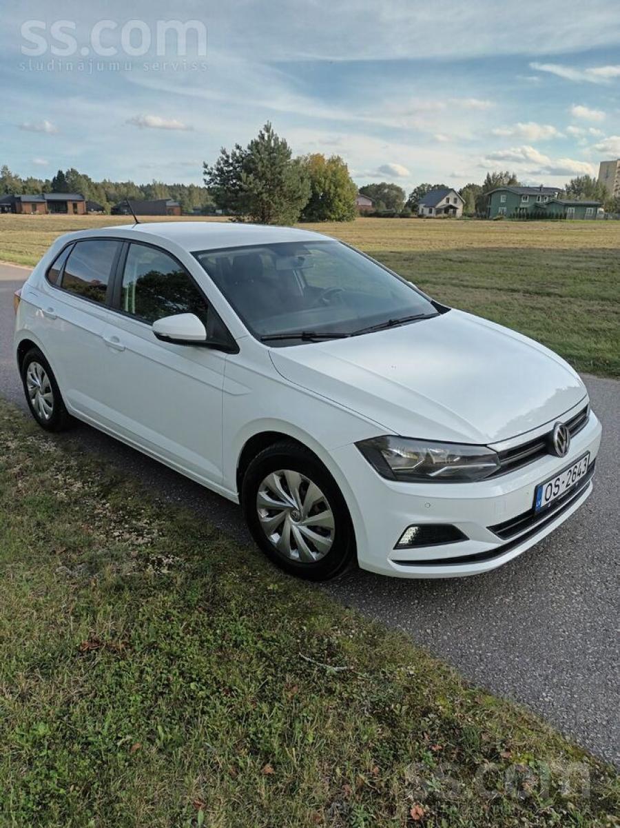Balts Volkswagen Polo 2020 Rīga, ar dzinēja tilpumu 1.00 L un nobraukumu 147 tūkst. km par 8700 €, foto 1 vietnē AUTOMOTO.COM.LV