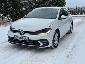 Balts Volkswagen Polo 2022 Kauņa, ar dzinēja tilpumu 1.00 L un nobraukumu 45 tūkst. km par 12800 €, foto 3 vietnē AUTOMOTO.COM.LV