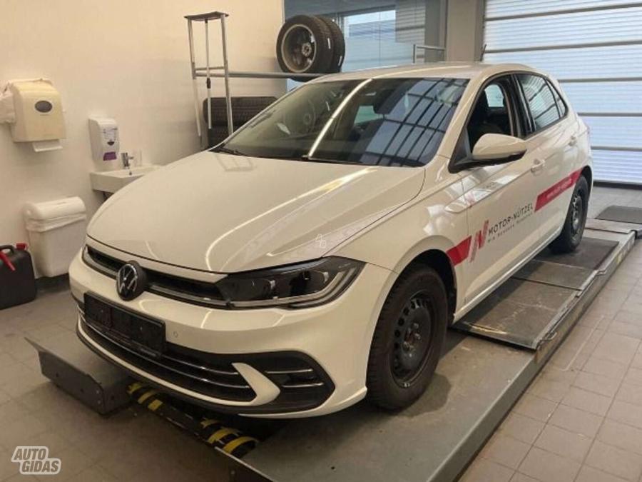 Balts Volkswagen Polo 2024 Kauņa, ar dzinēja tilpumu 1.00 L un nobraukumu 23 tūkst. km par 24768 €, foto 2 vietnē AUTOMOTO.COM.LV