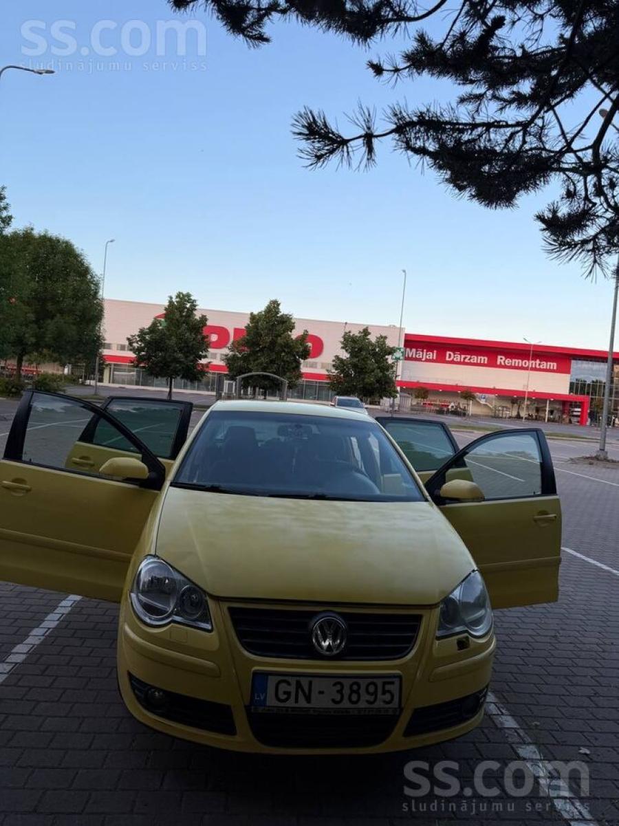 Dzeltens Volkswagen Polo 2007 Rīga, ar dzinēja tilpumu 1.40 L un nobraukumu 327 tūkst. km par 1500 €, foto 5 vietnē AUTOMOTO.COM.LV