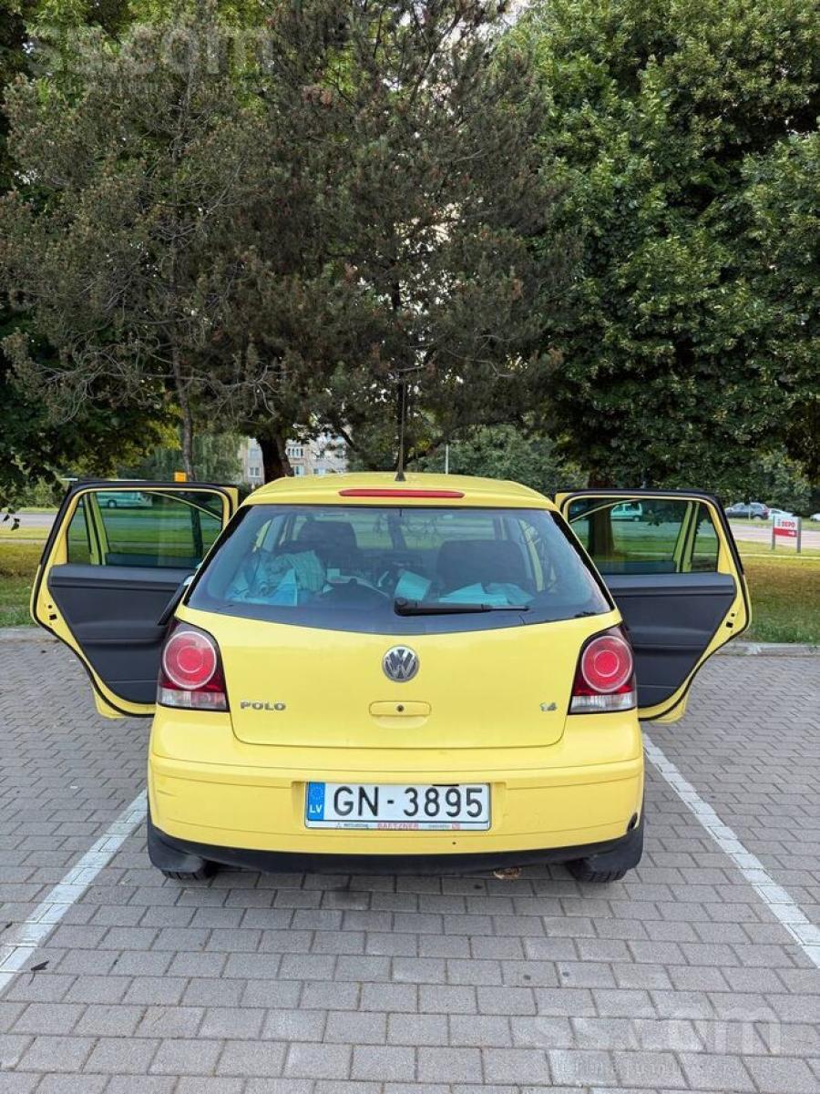 Dzeltens Volkswagen Polo 2007 Rīga, ar dzinēja tilpumu 1.40 L un nobraukumu 327 tūkst. km par 1500 €, foto 6 vietnē AUTOMOTO.COM.LV
