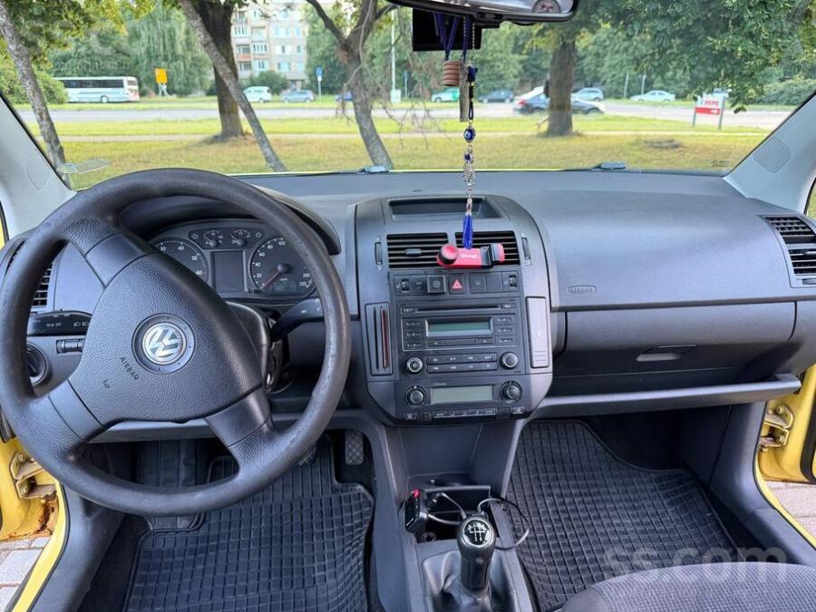 Dzeltens Volkswagen Polo 2007 Rīga, ar dzinēja tilpumu 1.40 L un nobraukumu 327 tūkst. km par 1500 €, foto 8 vietnē AUTOMOTO.COM.LV