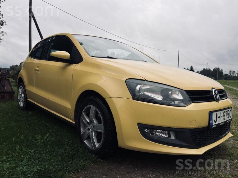 Dzeltens Volkswagen Polo 2010 Rēzekne, ar dzinēja tilpumu 1.20 L un nobraukumu 333 tūkst. km par 3800 €, foto 4 vietnē AUTOMOTO.COM.LV