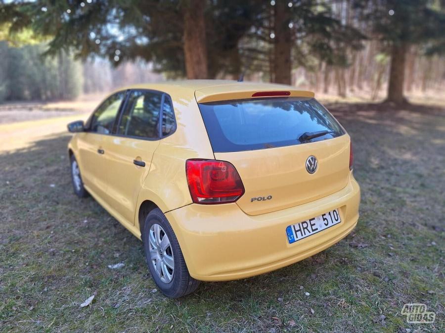 Dzeltens Volkswagen Polo 2011 Kauņa, ar dzinēja tilpumu 1.20 L un nobraukumu 143 tūkst. km par 4200 €, foto 7 vietnē AUTOMOTO.COM.LV