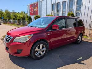 Volkswagen Routan 2010 Klaipėda, ar dzinēja tilpumu 3.80 L un nobraukumu 240 tūkst. km par 3500 €, foto  vietnē AUTOMOTO.COM.LV