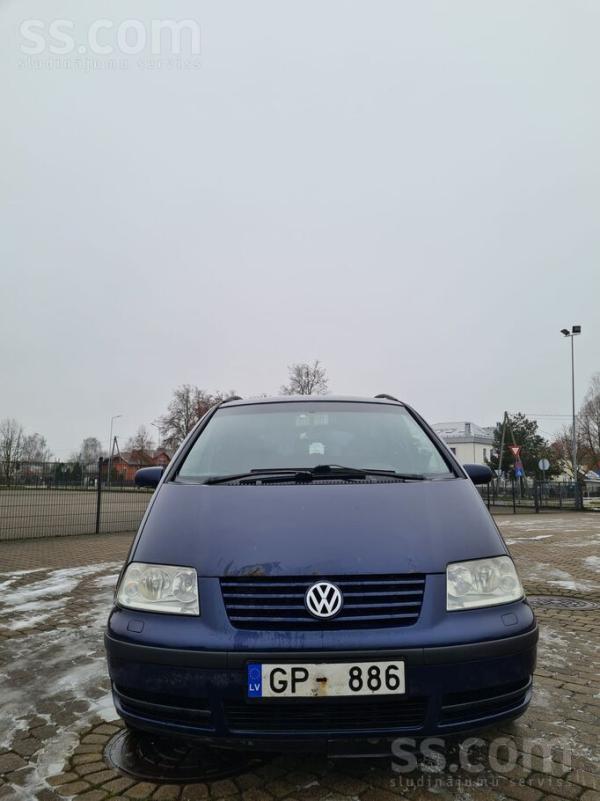 Zils Volkswagen Santana 2001 Jelgava, ar dzinēja tilpumu 2.00 L un nobraukumu 379 tūkst. km par 2100 €, foto 7 vietnē AUTOMOTO.COM.LV