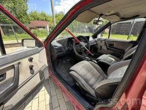 Sarkans Volkswagen Santana 1983 Rīga, ar dzinēja tilpumu 2.10 L un nobraukumu 230 tūkst. km par 2250 €, foto 5 vietnē AUTOMOTO.COM.LV