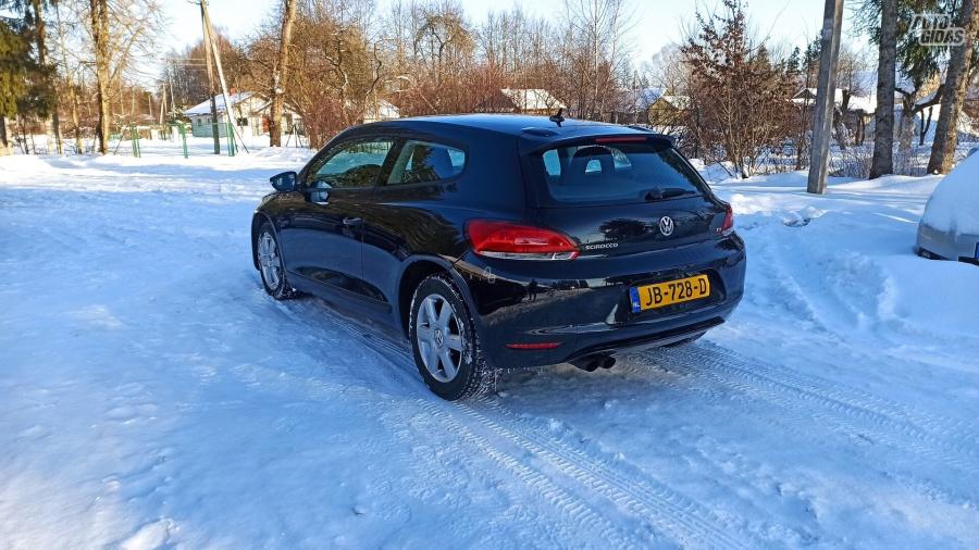 Melns Volkswagen Scirocco 2009 Širvintos, ar dzinēja tilpumu 1.40 L un nobraukumu 170 tūkst. km par 4499 €, foto 7 vietnē AUTOMOTO.COM.LV