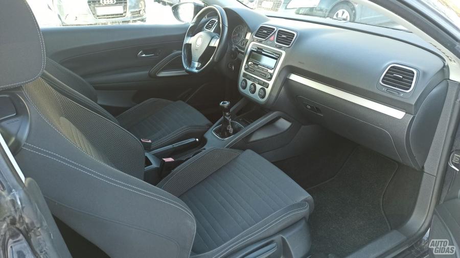 Melns Volkswagen Scirocco 2009 Širvintos, ar dzinēja tilpumu 1.40 L un nobraukumu 170 tūkst. km par 4499 €, foto 13 vietnē AUTOMOTO.COM.LV