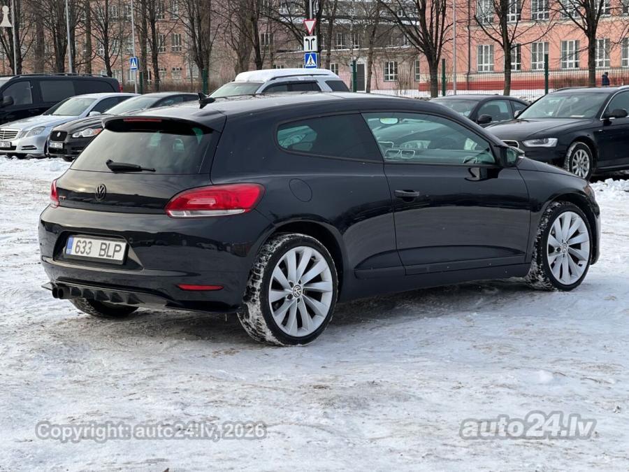 Melns Volkswagen Scirocco 2009 Narva, ar dzinēja tilpumu 2.00 L un nobraukumu 225 tūkst. km par 4999 €, foto 11 vietnē AUTOMOTO.COM.LV