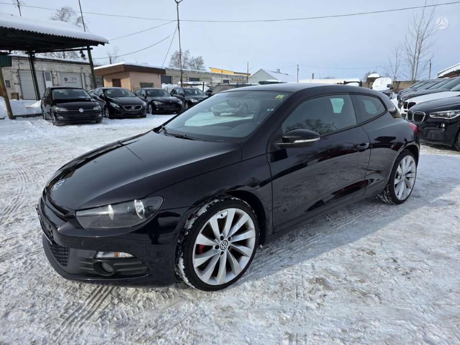 Melns Volkswagen Scirocco 2009 Telšiai, ar dzinēja tilpumu 1.39 L un nobraukumu 274 tūkst. km par 4700 €, foto 7 vietnē AUTOMOTO.COM.LV