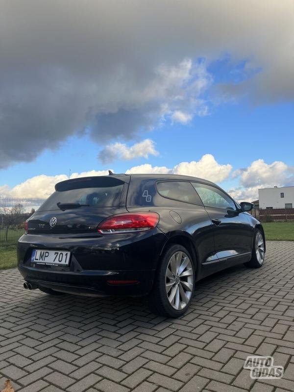 Melns Volkswagen Scirocco 2009 Kauņa, ar dzinēja tilpumu 1.40 L un nobraukumu 206 tūkst. km par 5100 €, foto 6 vietnē AUTOMOTO.COM.LV