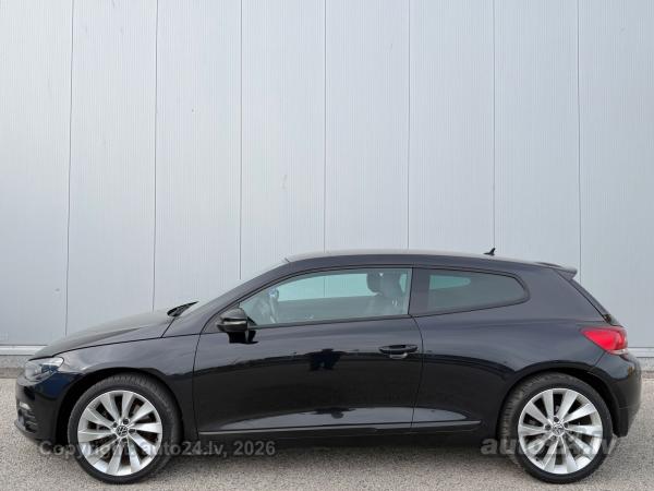 Black Volkswagen Scirocco 2009 in Tartu, with an engine capacity of 1.40 L and mileage of 273 thousand km for 5999 €, photo 4 on AUTOMOTO.COM.LV
