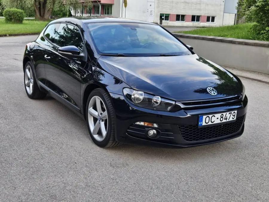 Black Volkswagen Scirocco 2009 in Jekabpils, with an engine capacity of 1.40 L and mileage of 220 thousand km for 4990 €, photo 4 on AUTOMOTO.COM.LV