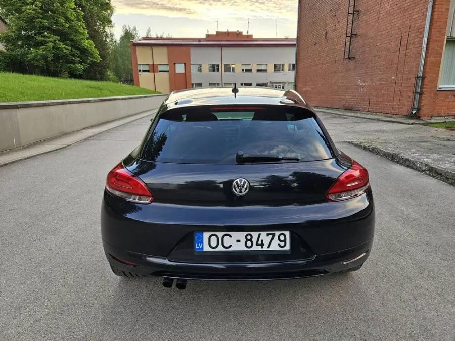 Black Volkswagen Scirocco 2009 in Jekabpils, with an engine capacity of 1.40 L and mileage of 220 thousand km for 4990 €, photo 8 on AUTOMOTO.COM.LV