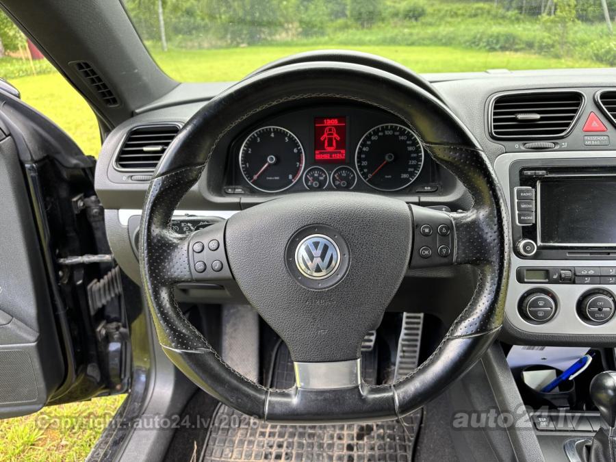 Black Volkswagen Scirocco 2009 in Tartu, with an engine capacity of 2.00 L and mileage of 203 thousand km for 5490 €, photo 8 on AUTOMOTO.COM.LV