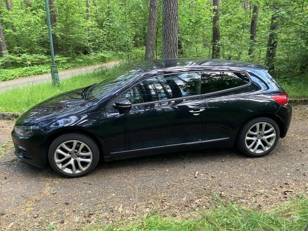 Black Volkswagen Scirocco 2009 in Vilnius, with an engine capacity of 1.39 L and mileage of 126 thousand km for 4500 €, photo 1 on AUTOMOTO.COM.LV