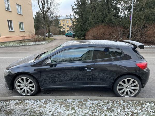 Melns Volkswagen Scirocco 2009 Kohtla-Jerve, ar dzinēja tilpumu 2.00 L un nobraukumu 292 tūkst. km par 6499 €, foto 3 vietnē AUTOMOTO.COM.LV
