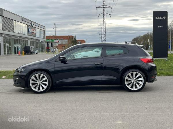 Black Volkswagen Scirocco 2009 in Narva, with an engine capacity of 2.00 L and mileage of 221 thousand km for 4999 €, photo 4 on AUTOMOTO.COM.LV