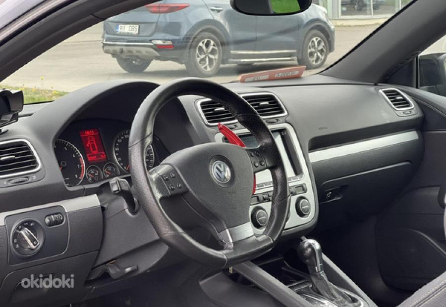 Black Volkswagen Scirocco 2009 in Narva, with an engine capacity of 2.00 L and mileage of 221 thousand km for 4999 €, photo 10 on AUTOMOTO.COM.LV