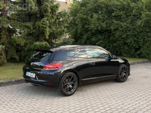 Black Volkswagen Scirocco 2009 in Dobele, with an engine capacity of 2.00 L and mileage of 312 thousand km for 6850 €, photo 3 on AUTOMOTO.COM.LV