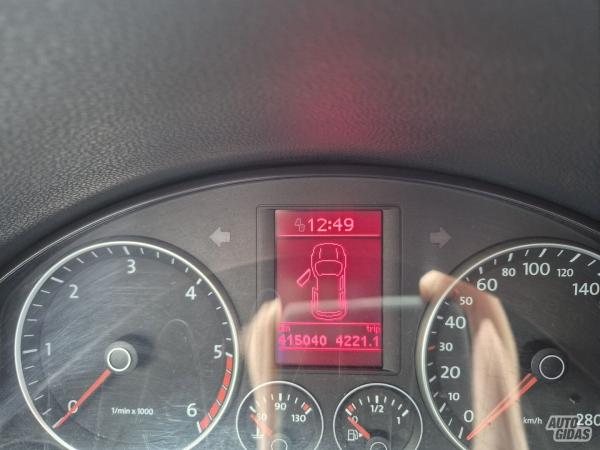 Black Volkswagen Scirocco 2009 in Vilnius, with an engine capacity of 2.00 L and mileage of 415 thousand km for 3900 €, photo 6 on AUTOMOTO.COM.LV