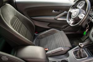 Melns Volkswagen Scirocco 2010 Kauņa, ar dzinēja tilpumu 1.40 L un nobraukumu 171 tūkst. km par 4300 €, foto 13 vietnē AUTOMOTO.COM.LV