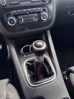 Melns Volkswagen Scirocco 2010 Viļņa, ar dzinēja tilpumu 2.00 L un nobraukumu 330 tūkst. km par 4200 €, foto 15 vietnē AUTOMOTO.COM.LV