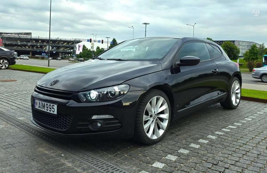Black Volkswagen Scirocco 2010 in Kaunas, with an engine capacity of 1.39 L and mileage of 158 thousand km for 6550 €, photo 1 on AUTOMOTO.COM.LV