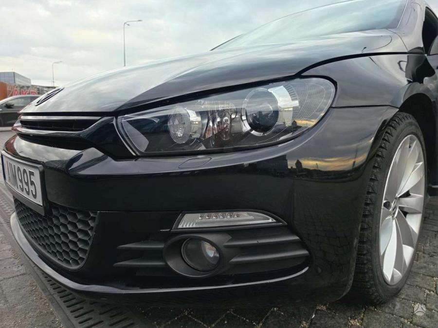 Black Volkswagen Scirocco 2010 in Kaunas, with an engine capacity of 1.39 L and mileage of 158 thousand km for 6550 €, photo 4 on AUTOMOTO.COM.LV