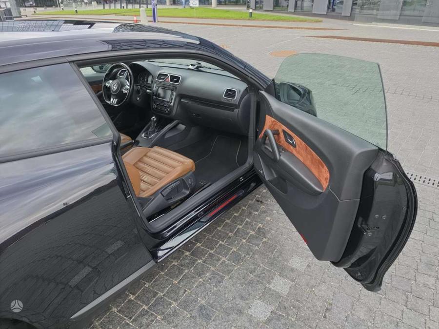 Black Volkswagen Scirocco 2010 in Kaunas, with an engine capacity of 1.39 L and mileage of 158 thousand km for 6550 €, photo 21 on AUTOMOTO.COM.LV