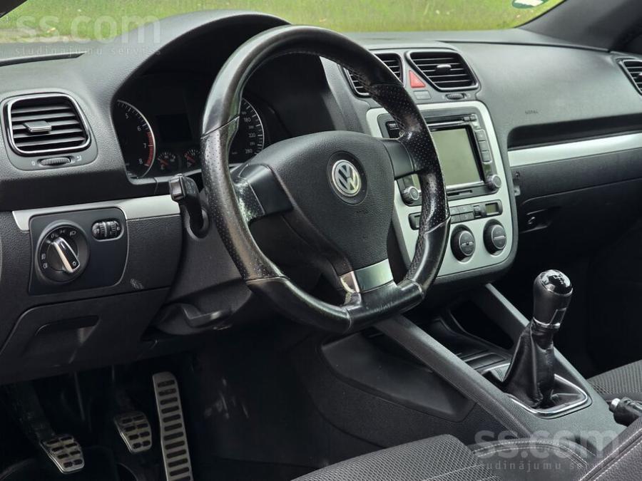 Black Volkswagen Scirocco 2008 in Liepaja, with an engine capacity of 1.40 L and mileage of 290 thousand km for 5490 €, photo 16 on AUTOMOTO.COM.LV
