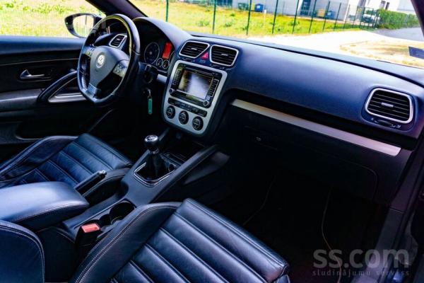 Melns Volkswagen Scirocco 2009 Rīga, ar dzinēja tilpumu 2.00 L un nobraukumu 375 tūkst. km par 3190 €, foto 10 vietnē AUTOMOTO.COM.LV
