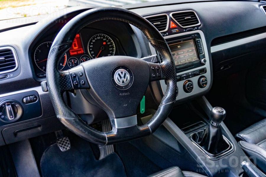 Melns Volkswagen Scirocco 2009 Rīga, ar dzinēja tilpumu 2.00 L un nobraukumu 375 tūkst. km par 3190 €, foto 12 vietnē AUTOMOTO.COM.LV