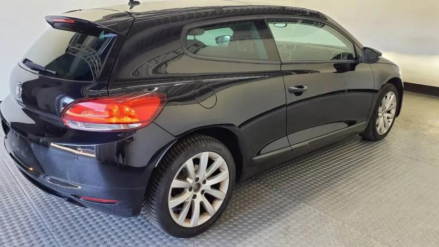 Black Volkswagen Scirocco 2009 in Limbazi, with an engine capacity of 1.40 L and mileage of 252 thousand km for 4650 €, photo 8 on AUTOMOTO.COM.LV