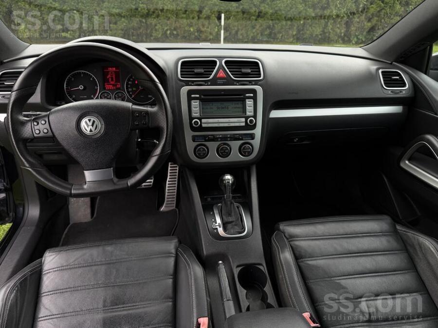 Black Volkswagen Scirocco 2009 in Riga, with an engine capacity of 2.00 L and mileage of 300 thousand km for 5200 €, photo 7 on AUTOMOTO.COM.LV